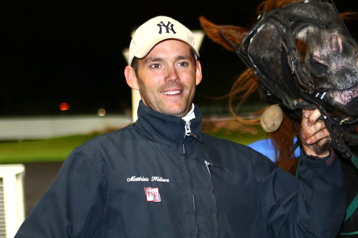 Interview pmu, jeudi 25/09 à Laval (R-4). Matthieu Helbert : MALLAURY D ...