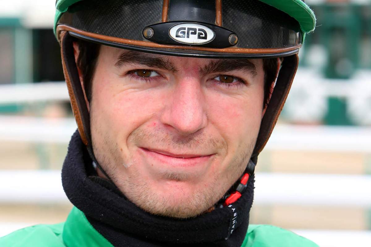 Adrien FOUCHET - La fiche du Jockey - CANALTURF