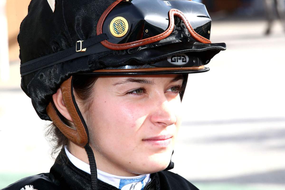 Manon GERMAIN - La fiche du Jockey - CANALTURF