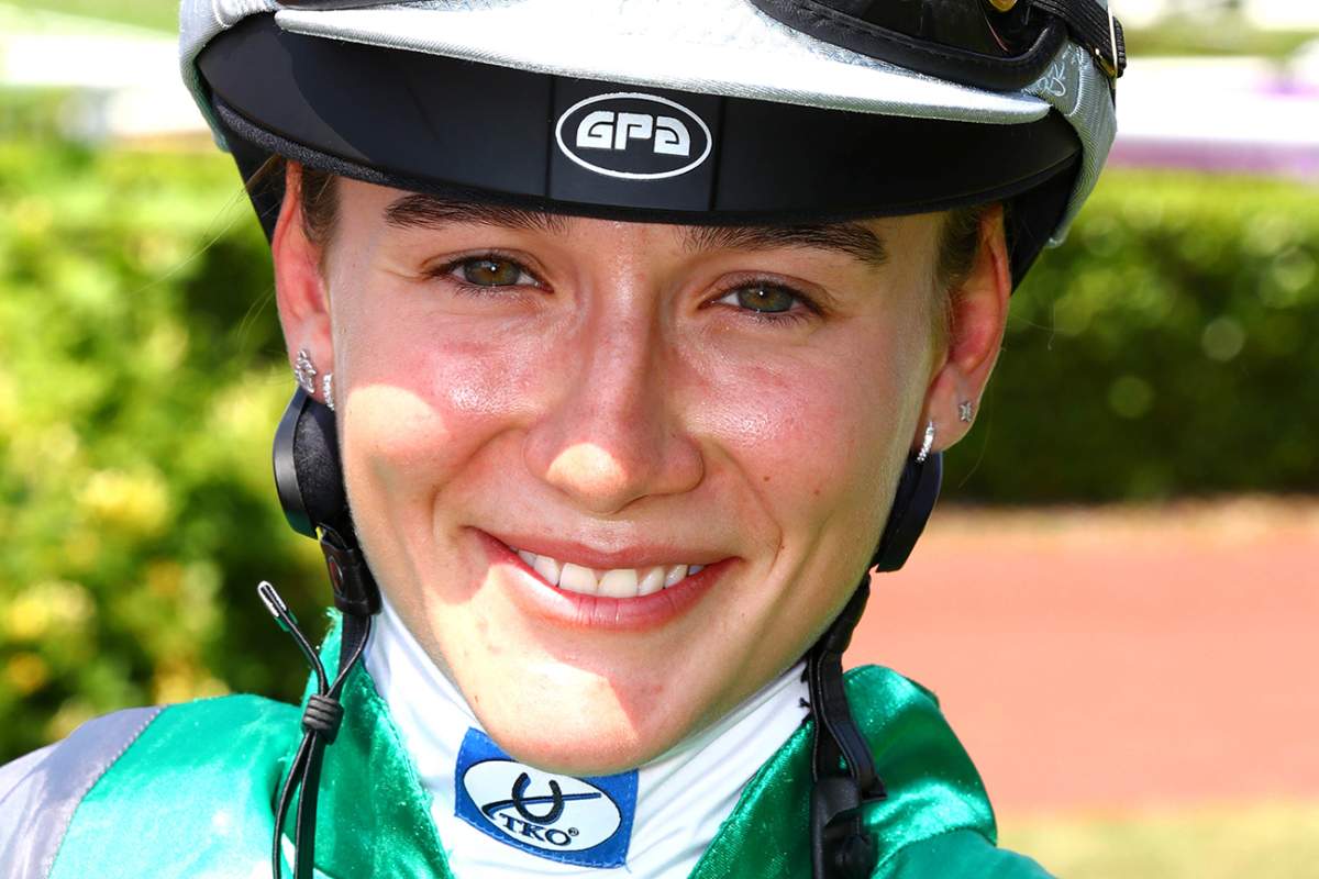 Mathilde CABAL - La fiche du Jockey - CANALTURF